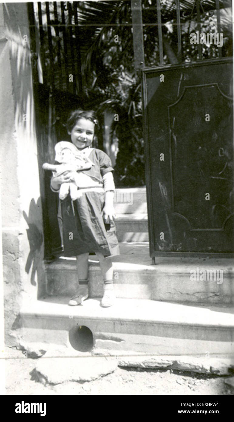 Tuberculosis patient old hi-res stock photography and images - Alamy