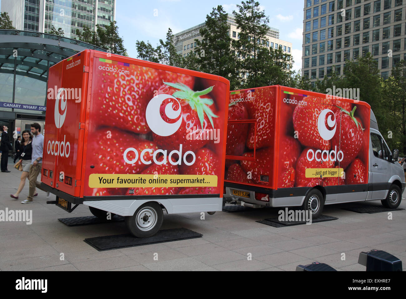 Ocado online supermarket hi-res stock photography and images - Alamy Ocado online supermarket hi-res stock photography and images - Alamy