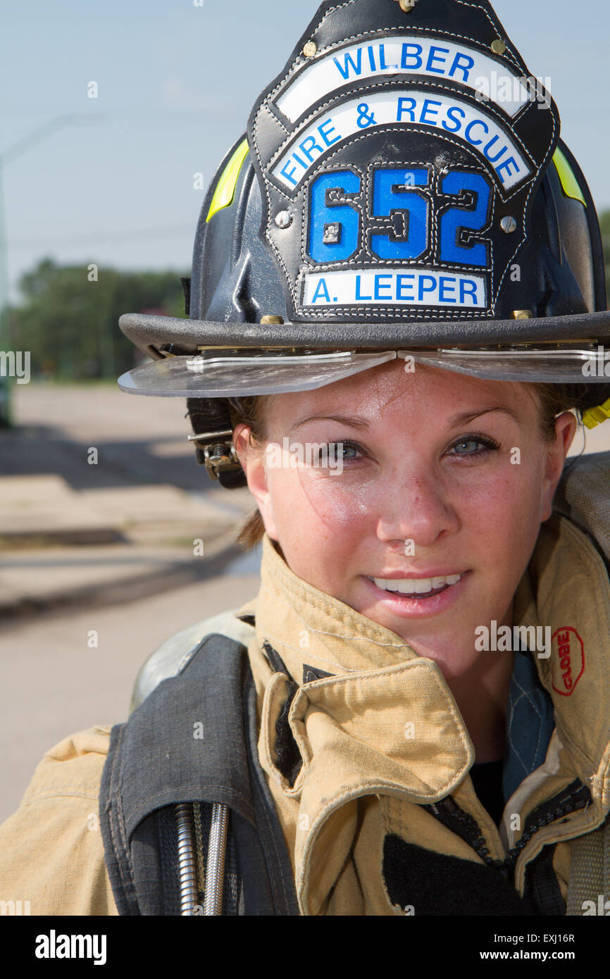 Female firefighter hi-res stock photography and images - Alamy