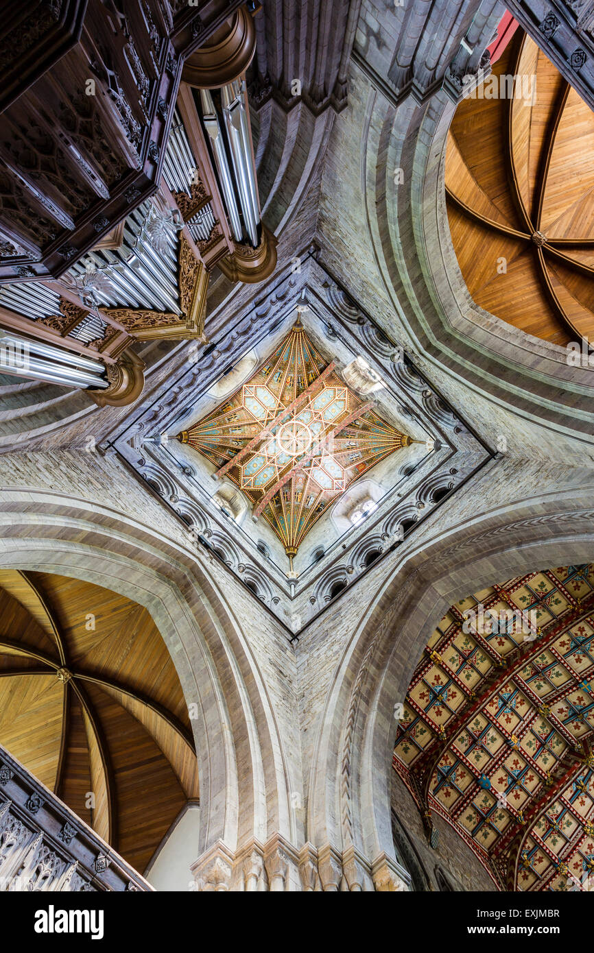 Interior view of St David's Cathedral, St David's, Pembrokeshire Stock ...