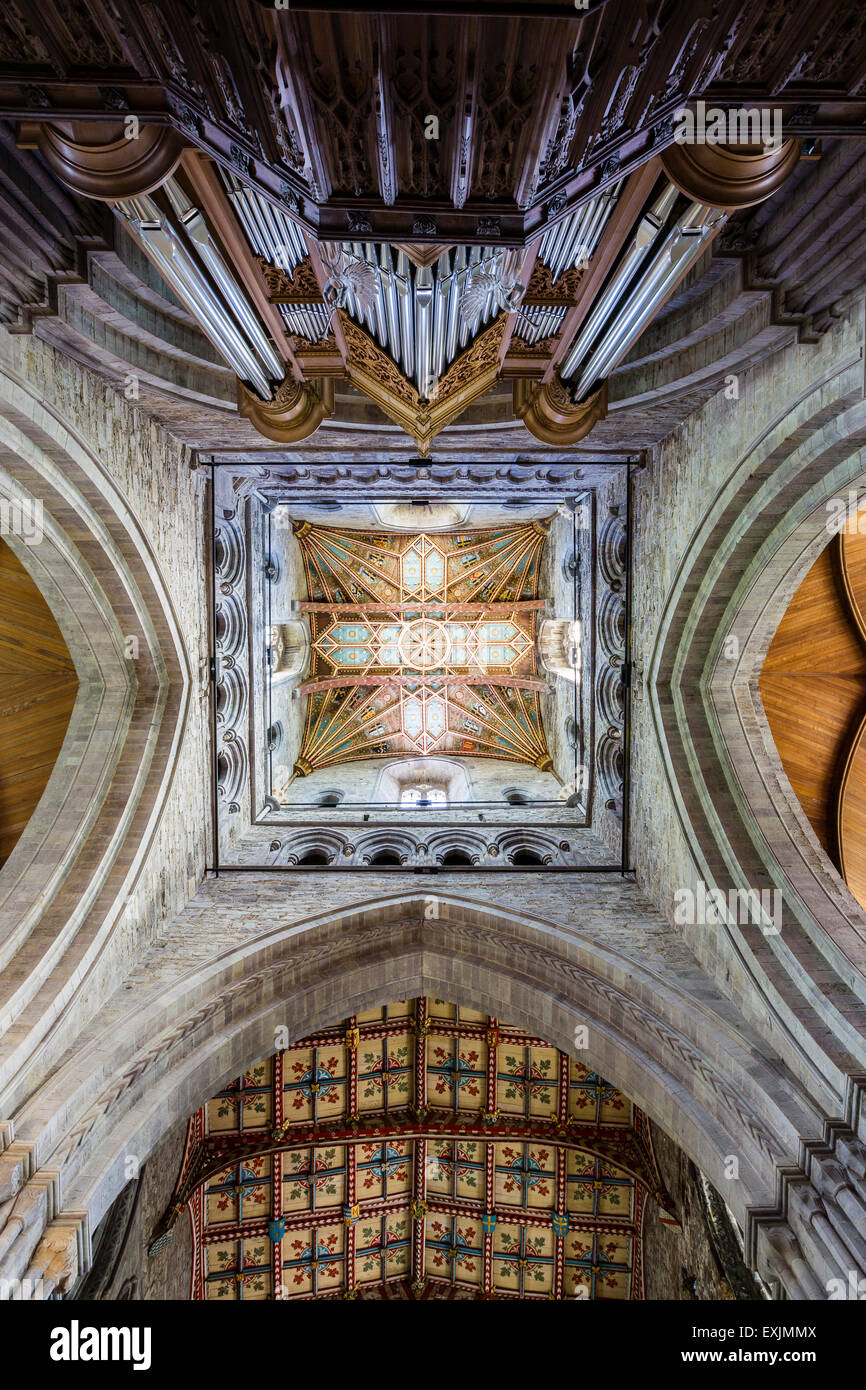Interior view of St David's Cathedral, St David's, Pembrokeshire Stock ...