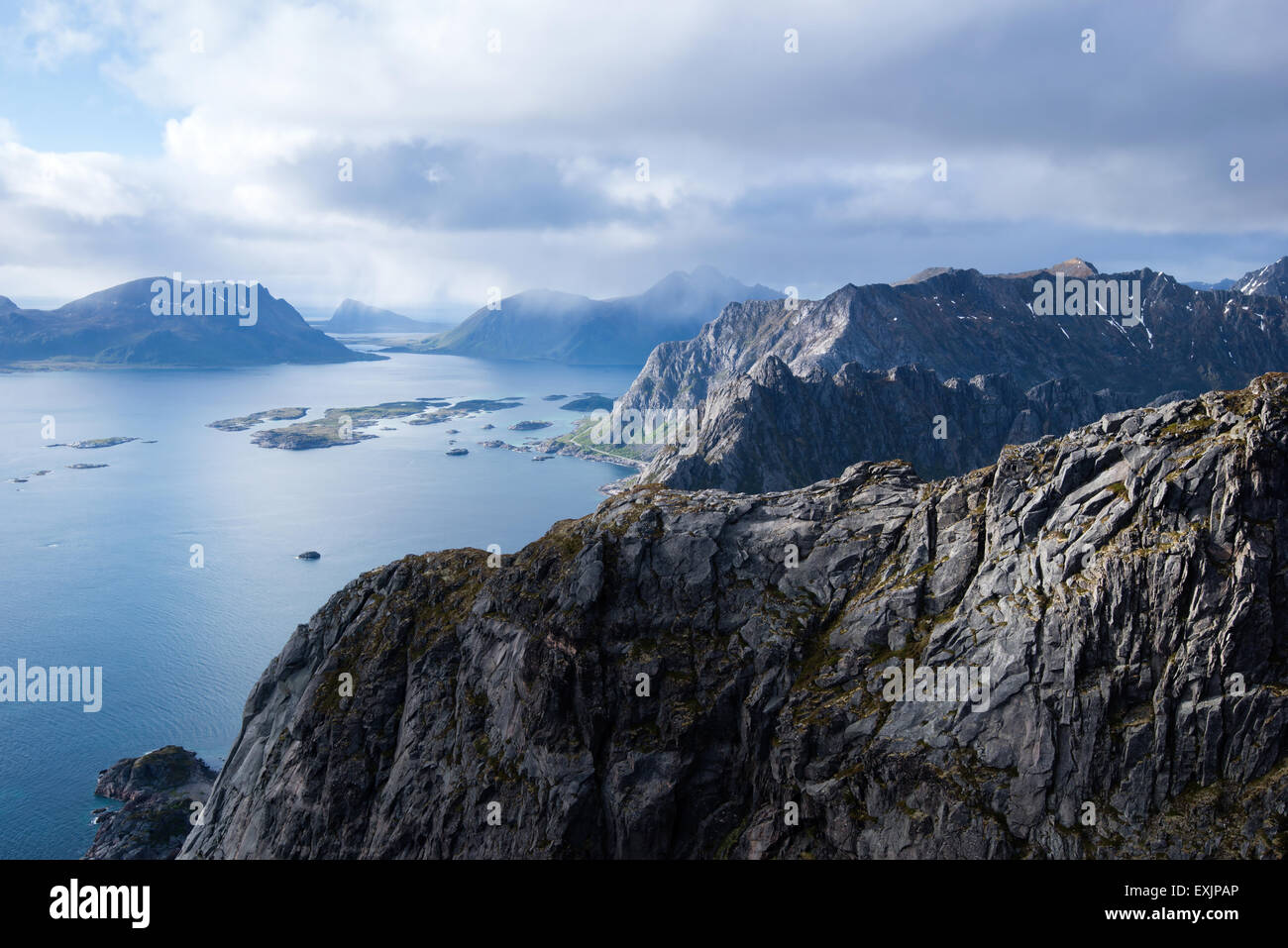 Lofoten island hi-res stock photography and images - Alamy