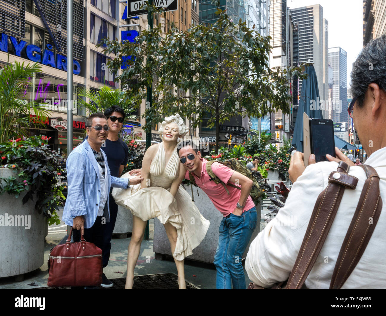 Tourists Posing and Taking Photos , Marilyn Monroe Seven year Itch ...