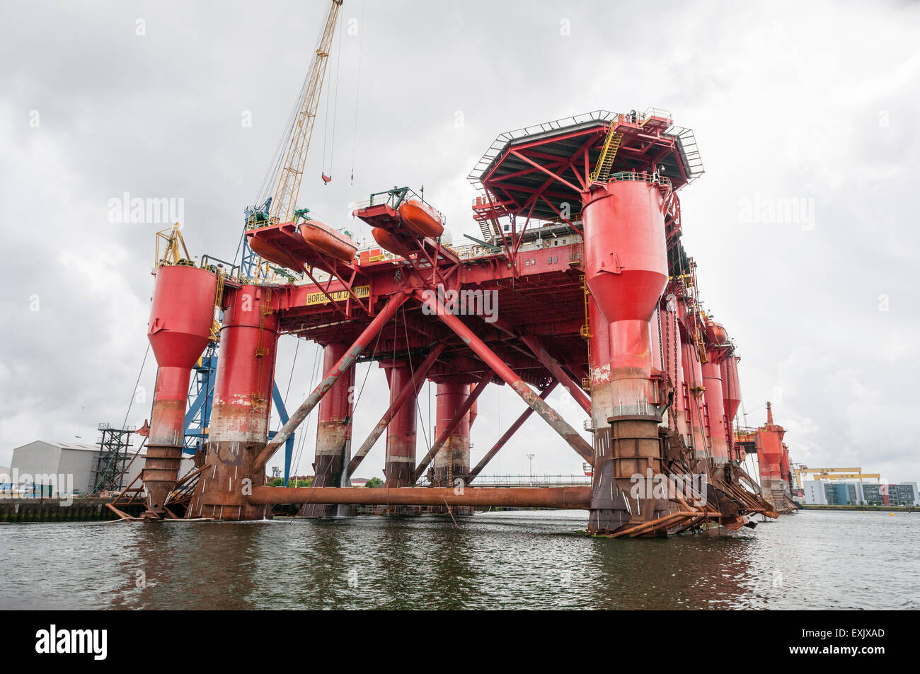 Oil Drilling Platform Legs High Resolution Stock Photography and Images ...