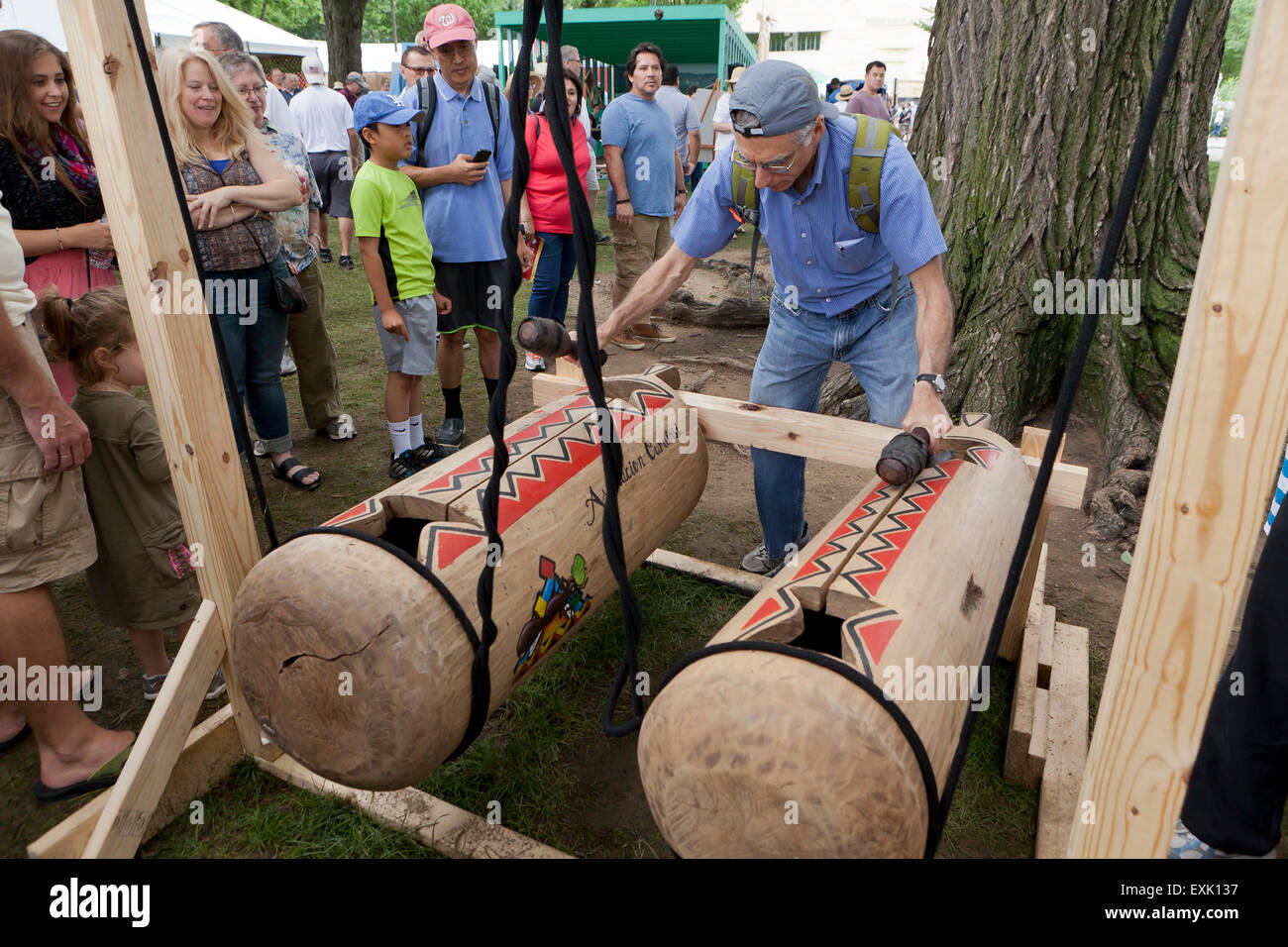 Native american drum playing hi-res stock photography and images - Alamy