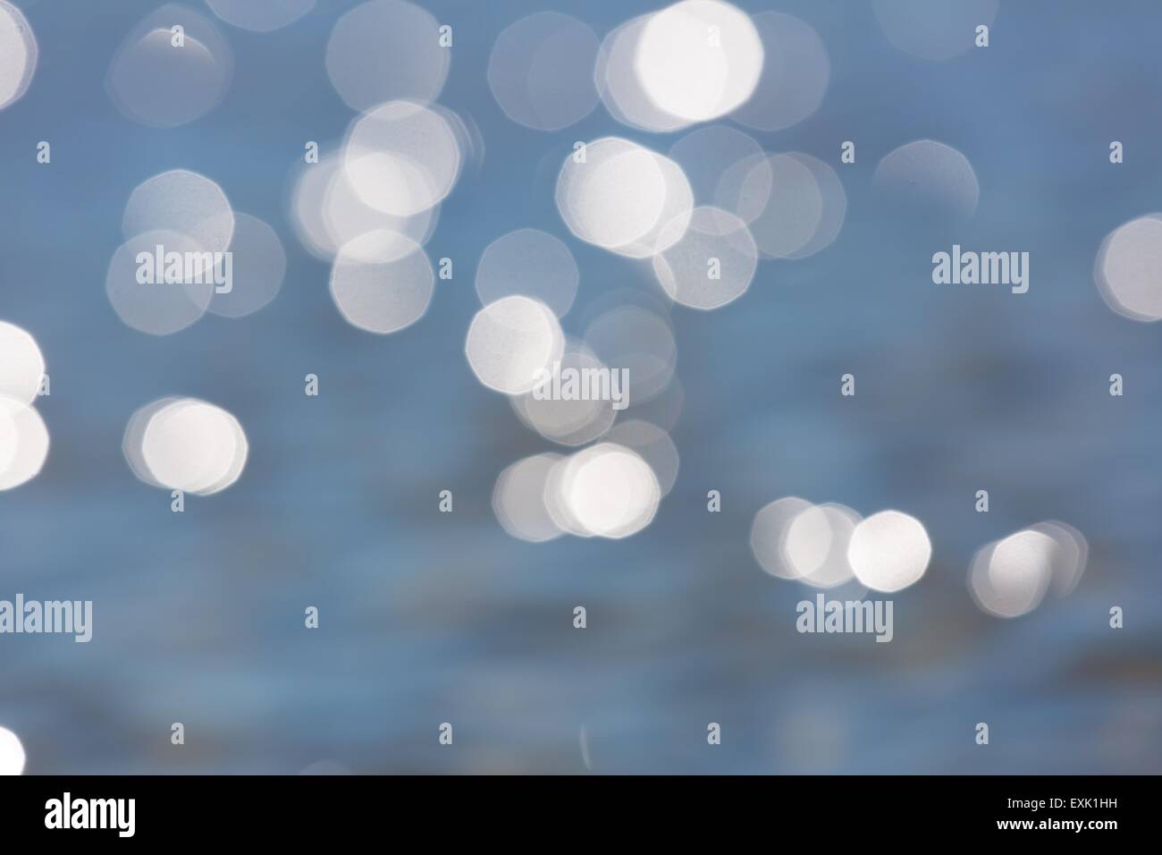 Bokeh sunlight abstract water hi-res stock photography and images - Alamy