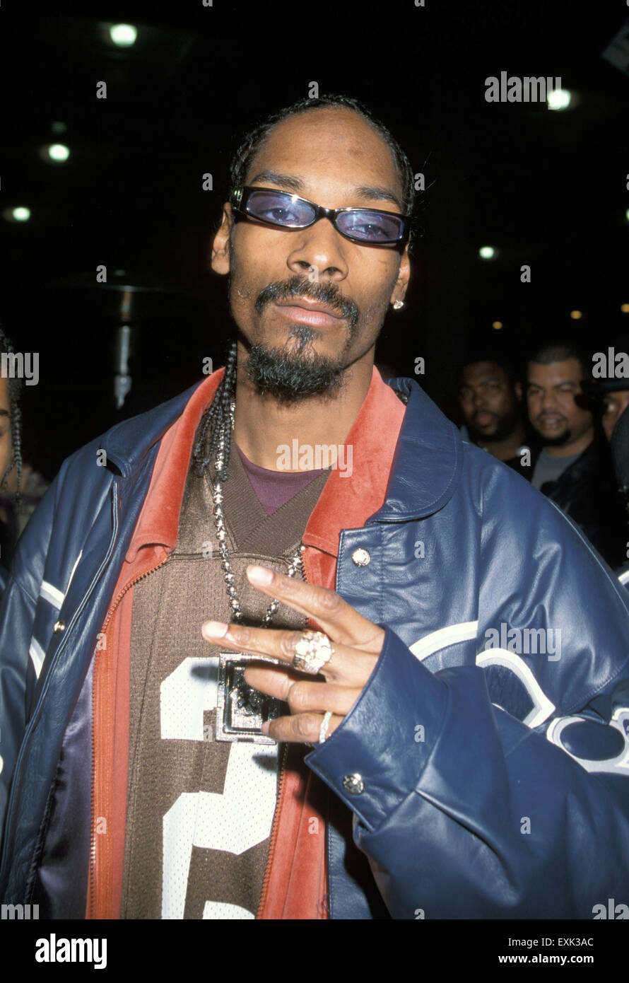 Snoop doggy dogg hi-res stock photography and images - Alamy