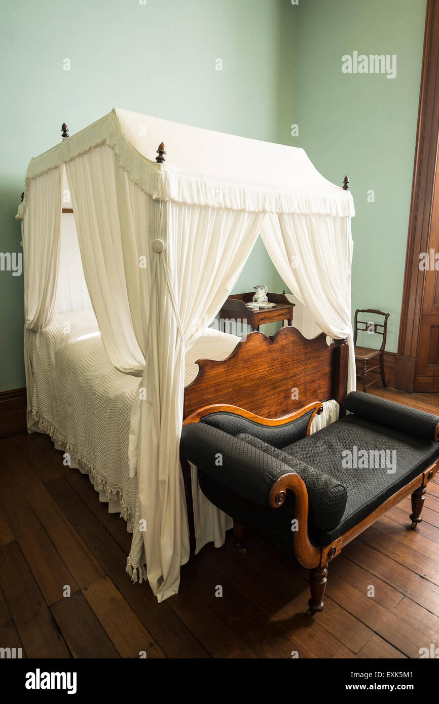 Elizabeth Bay House, Bedroom, Potts Point, Sydney, Australia Stock ...