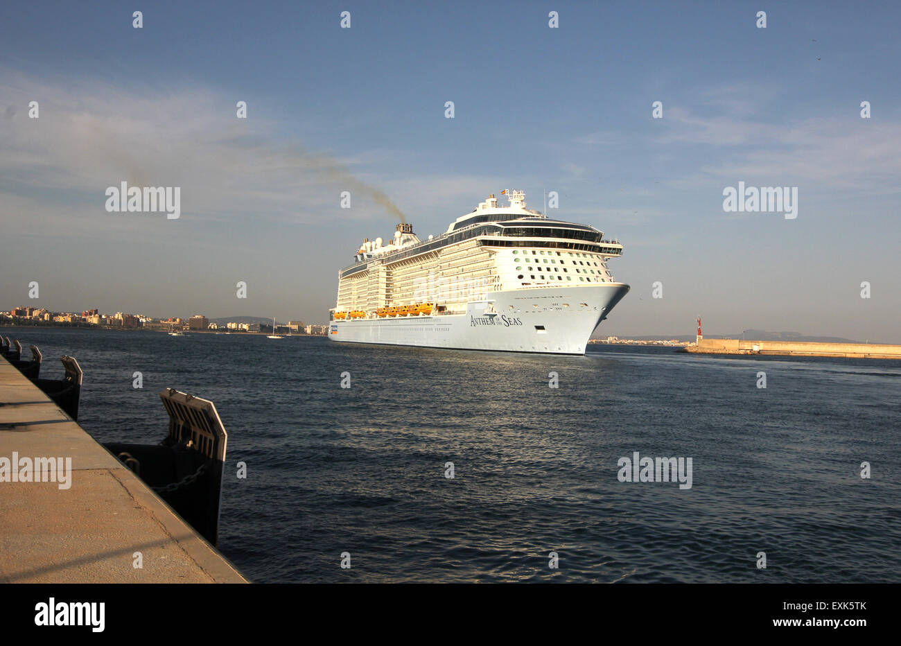 Mega Cruise ship “ANTHEM OF THE SEAS” (347 mtrs long, ) - operated by ...