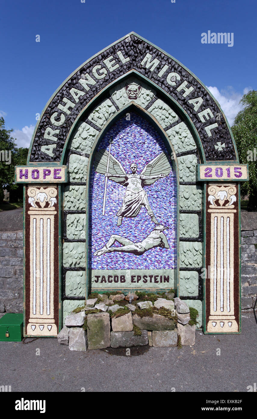 Well dressings peak district hi-res stock photography and images - Alamy