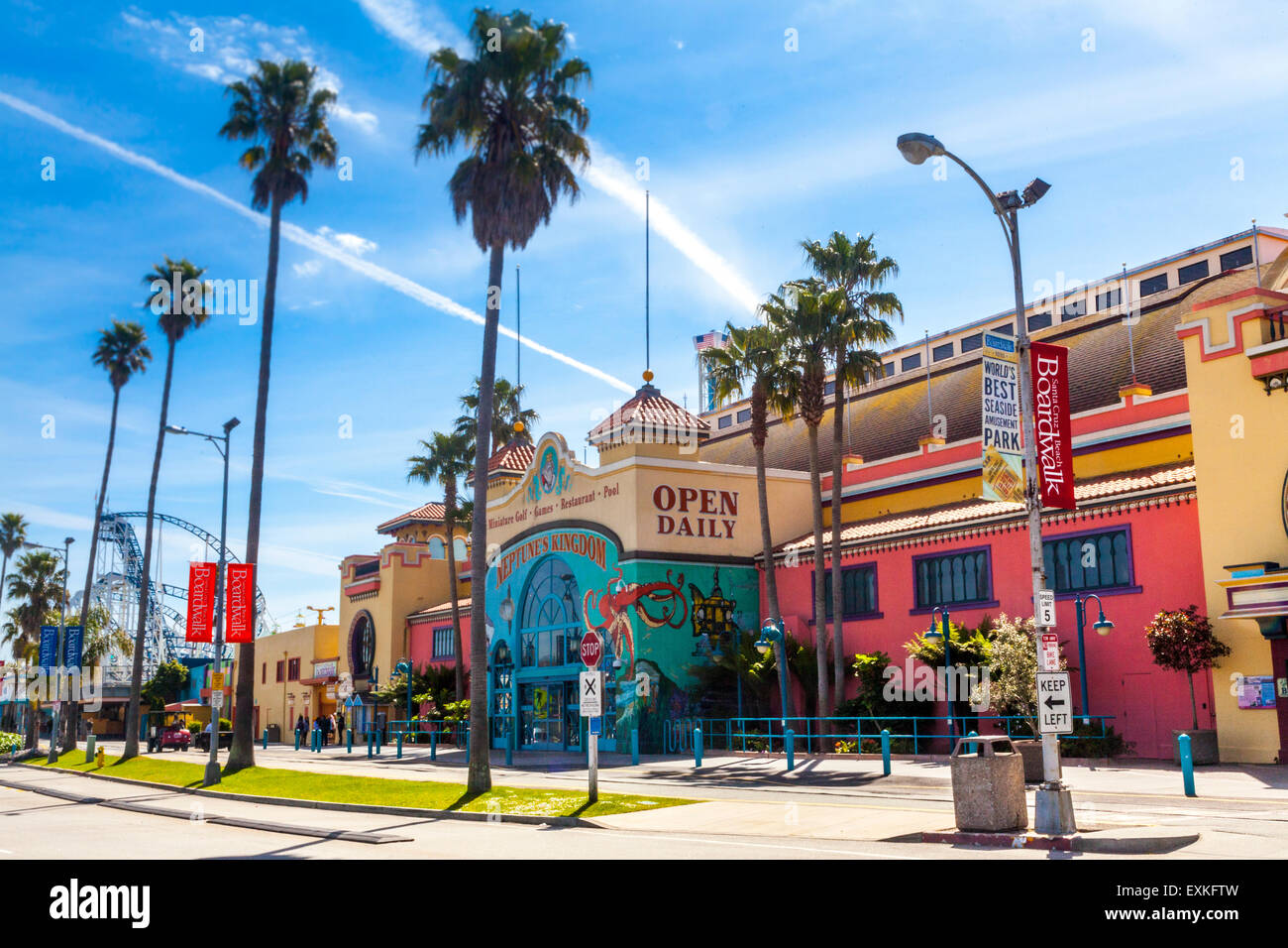 The Santa Cruz Beach Boardwalk amusement park in the city of Santa Cruz ...