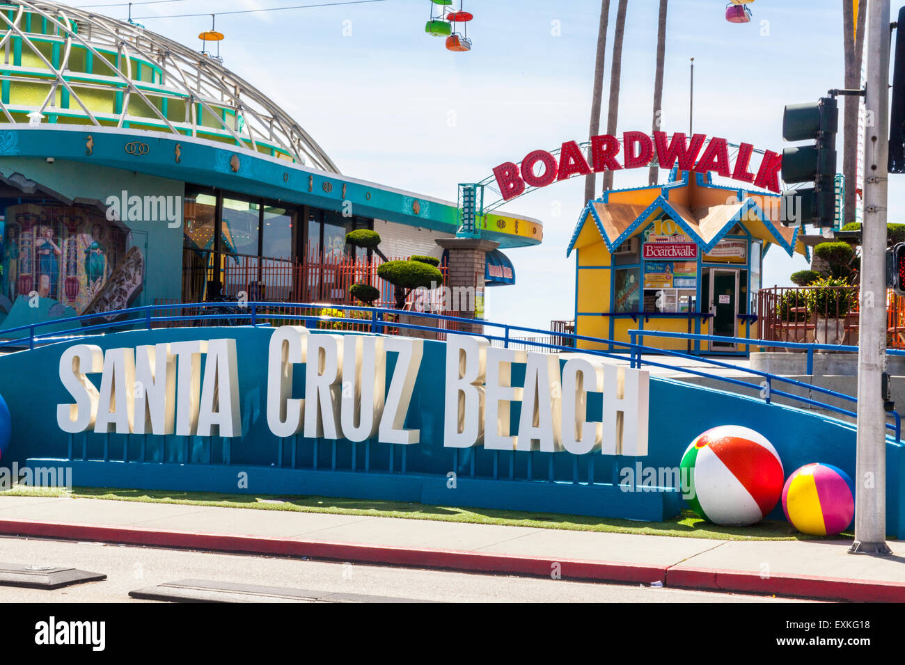 Santa Cruz Beach Boardwalk Stock Photos & Santa Cruz Beach Boardwalk ...