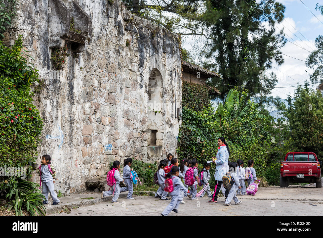 Ecuador school kids High Resolution Stock Photography and Images - Alamy