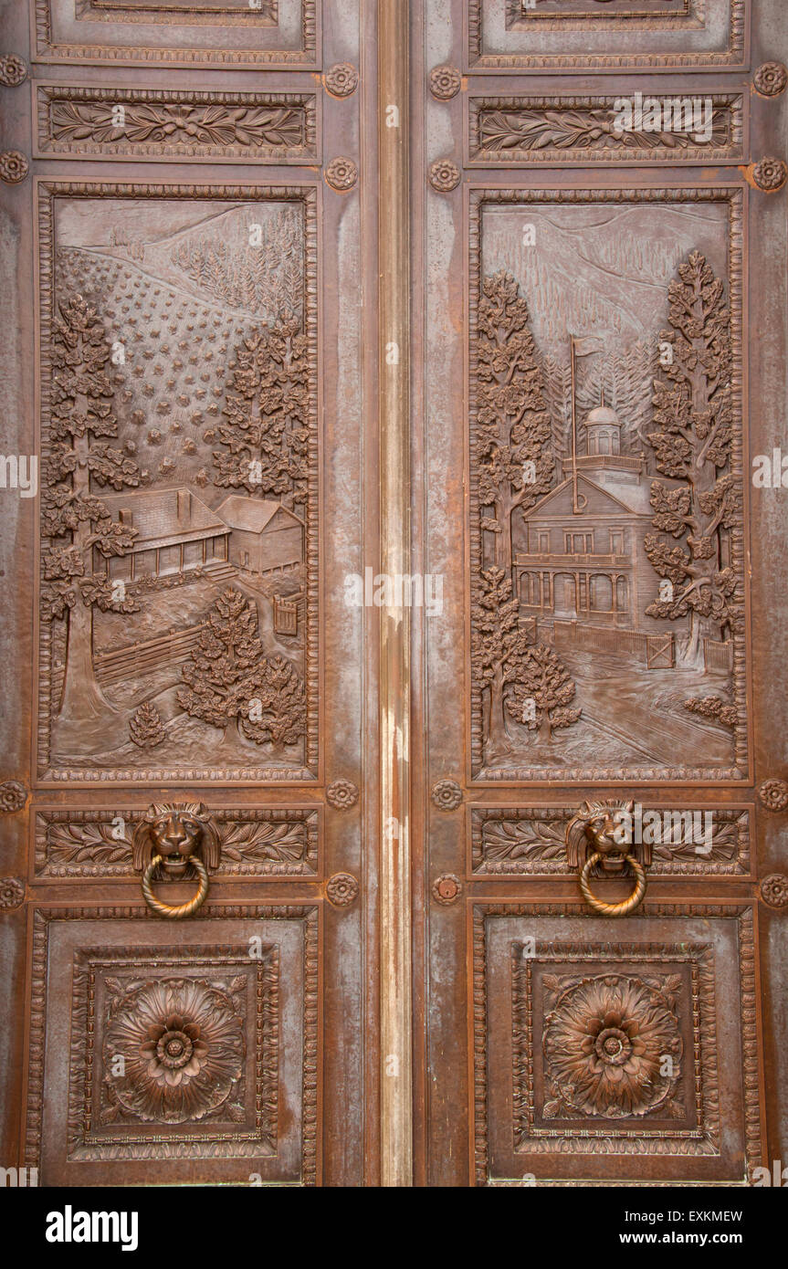 Washington State Capitol door, State Capitol Mall, Olympia, Washington ...