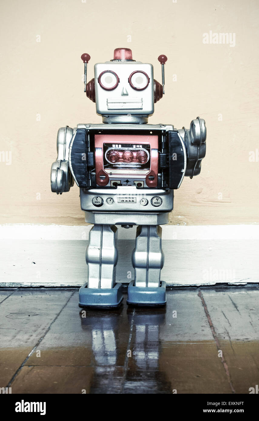 retro tin robot Toy Stock Photo - Alamy