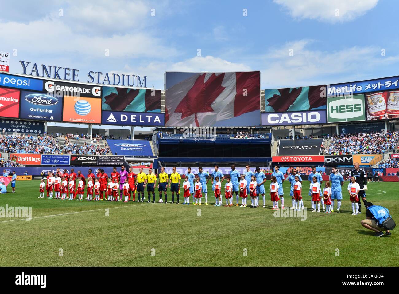 the Bronx, NY, USA. 12th July, 2015. Two team group line-up, JULY 12 ...