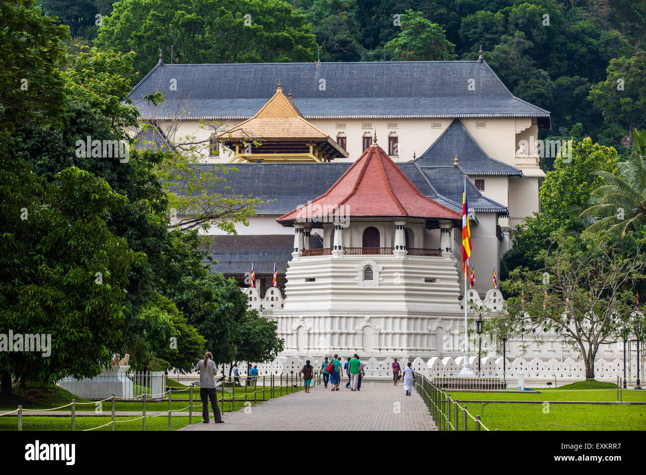 Sri Lanka Dalada Maligawa Stock Photo - Alamy