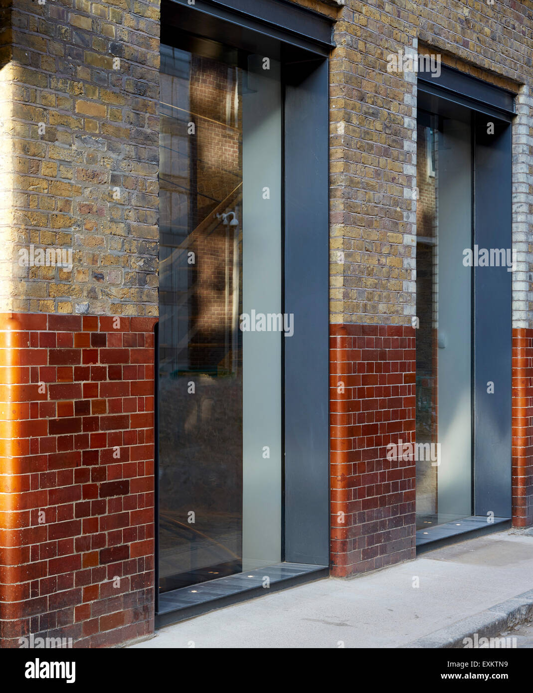 Exterior view towards entrance. Royal College of Ophthalmologists ...