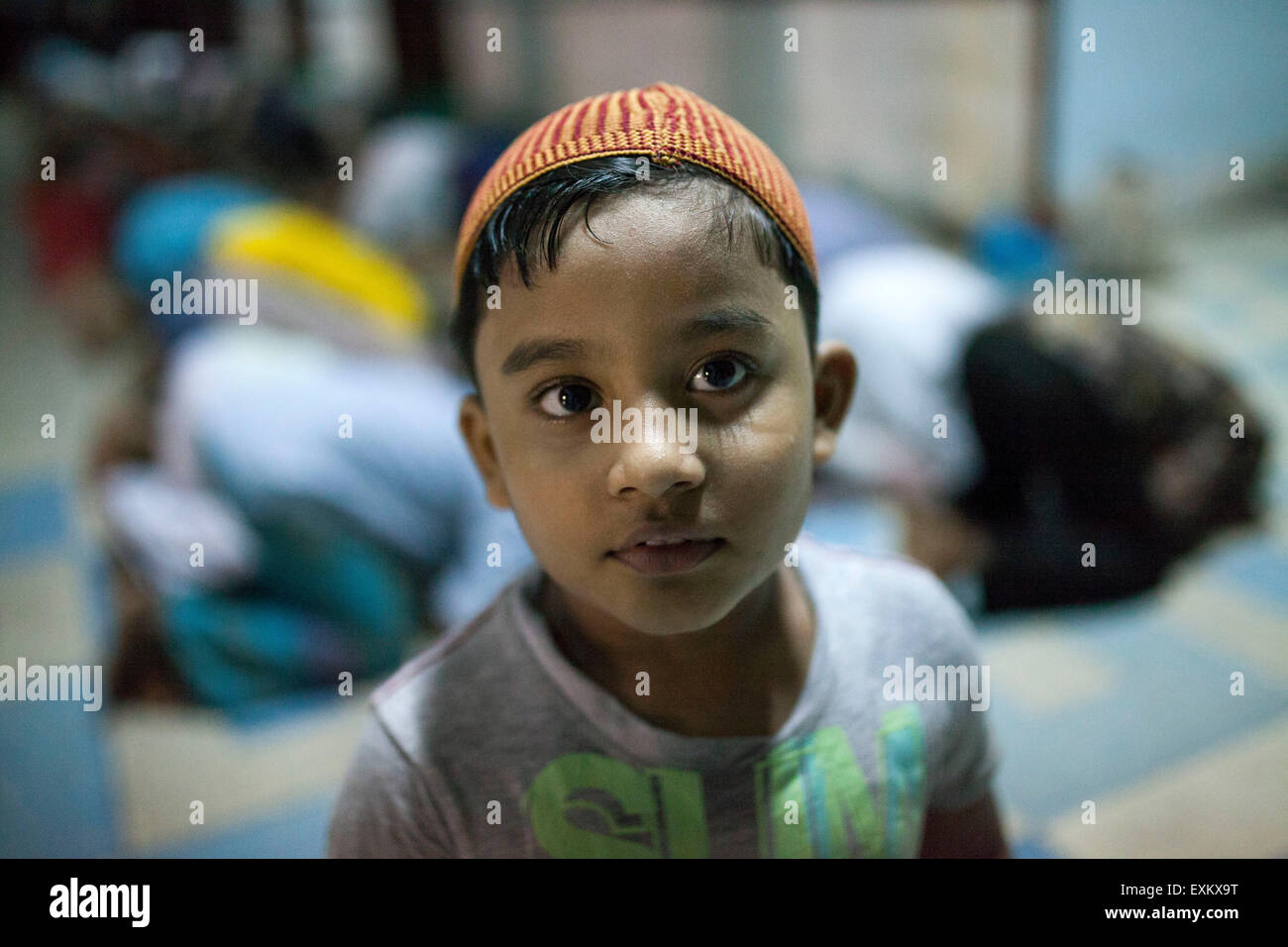 Dhaka, Bangladesh. 14th July, 2015. A Muslim child at at Baitul ...