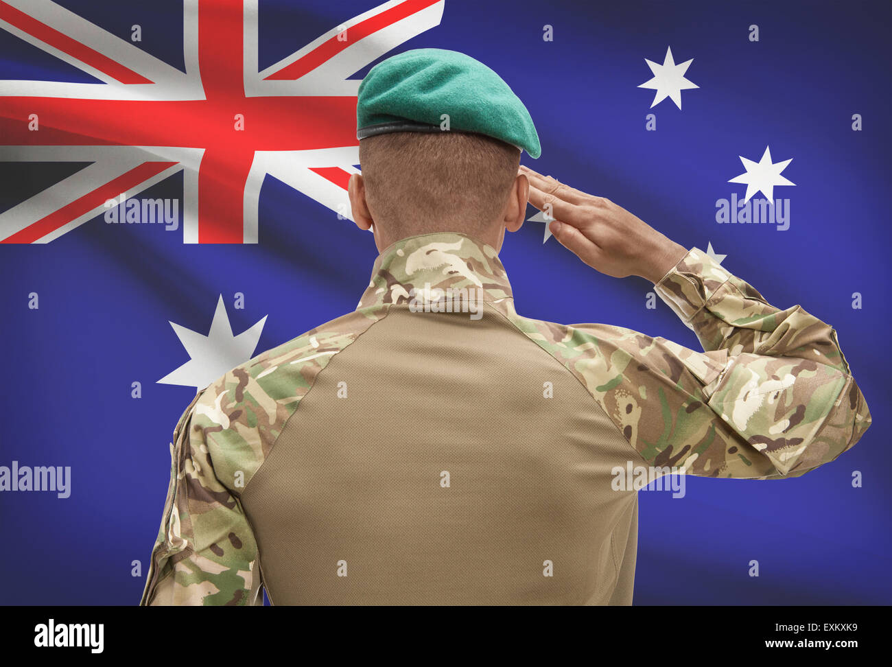 Australian soldier salute hi-res stock photography and images - Alamy
