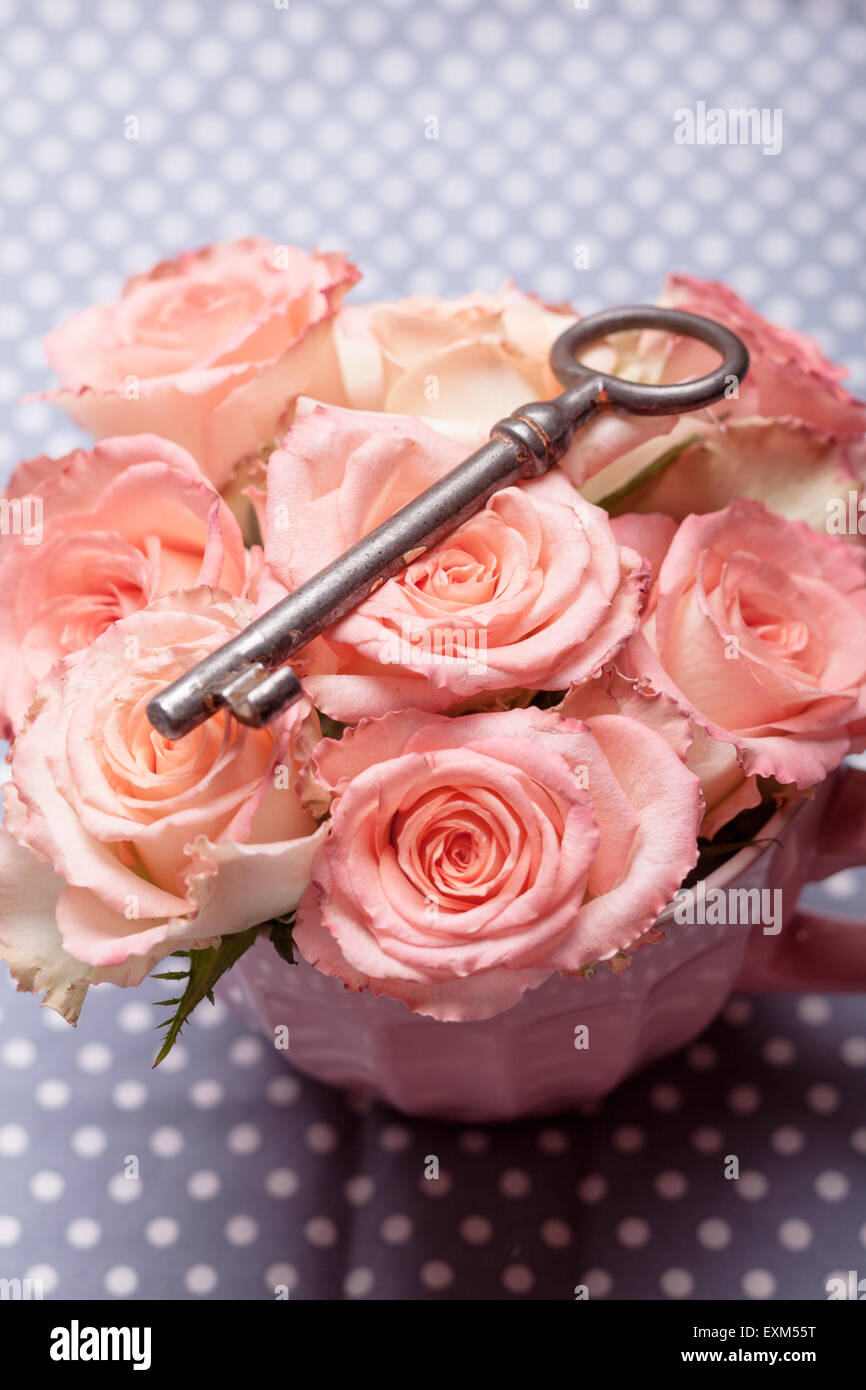 Old key and roses Stock Photo - Alamy