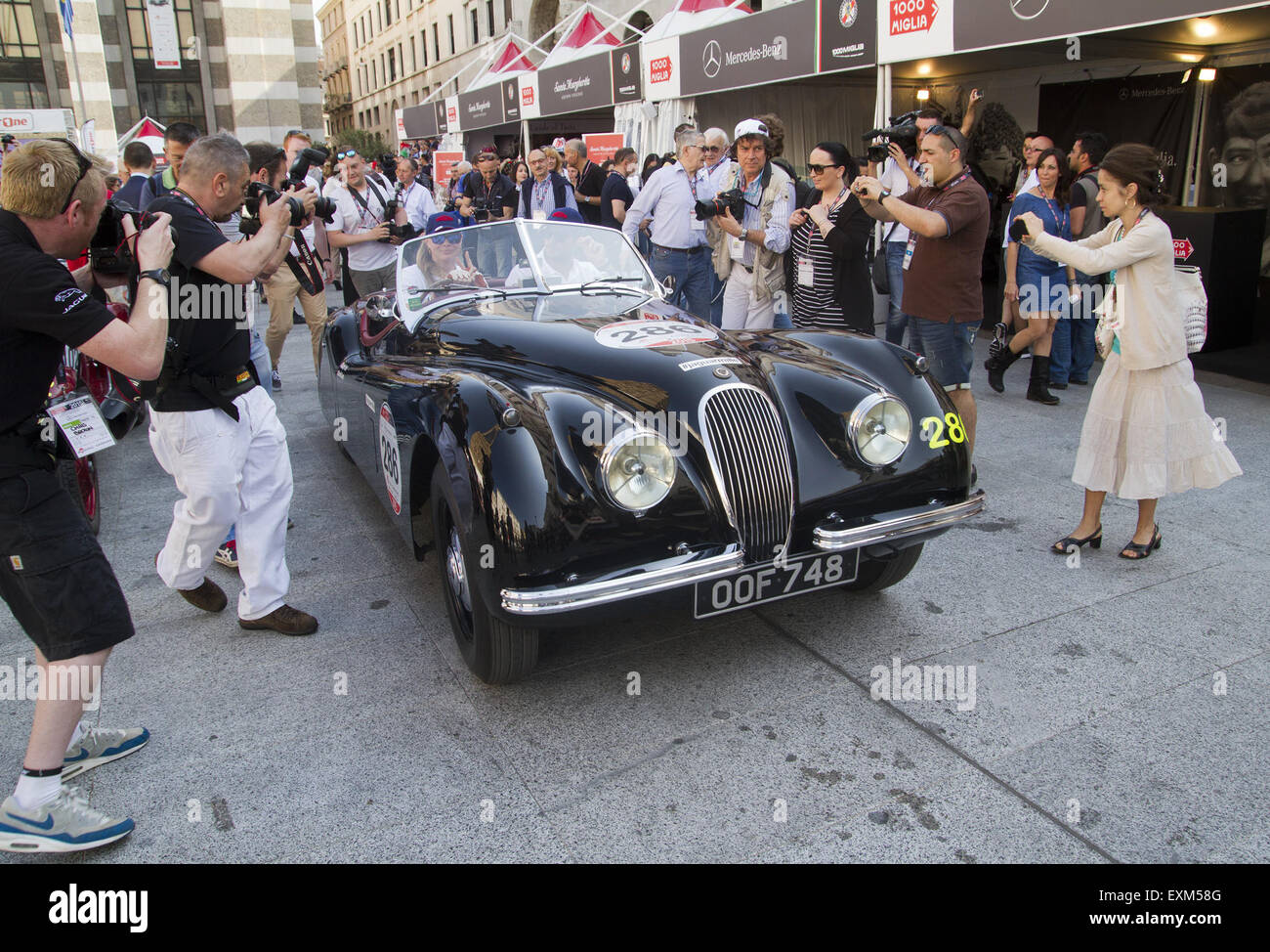 James martin cars hi-res stock photography and images - Alamy