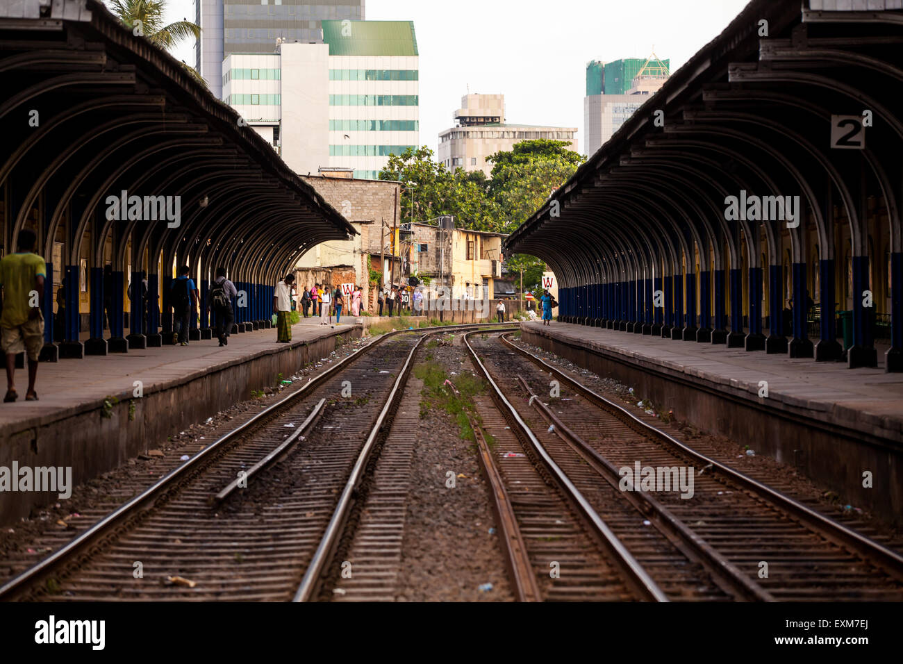 Sri Lanka seaside train Stock Photo - Alamy