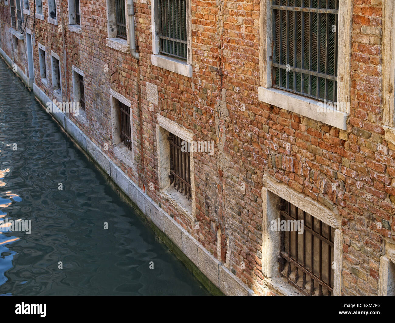 Venice canal wall hi-res stock photography and images - Alamy