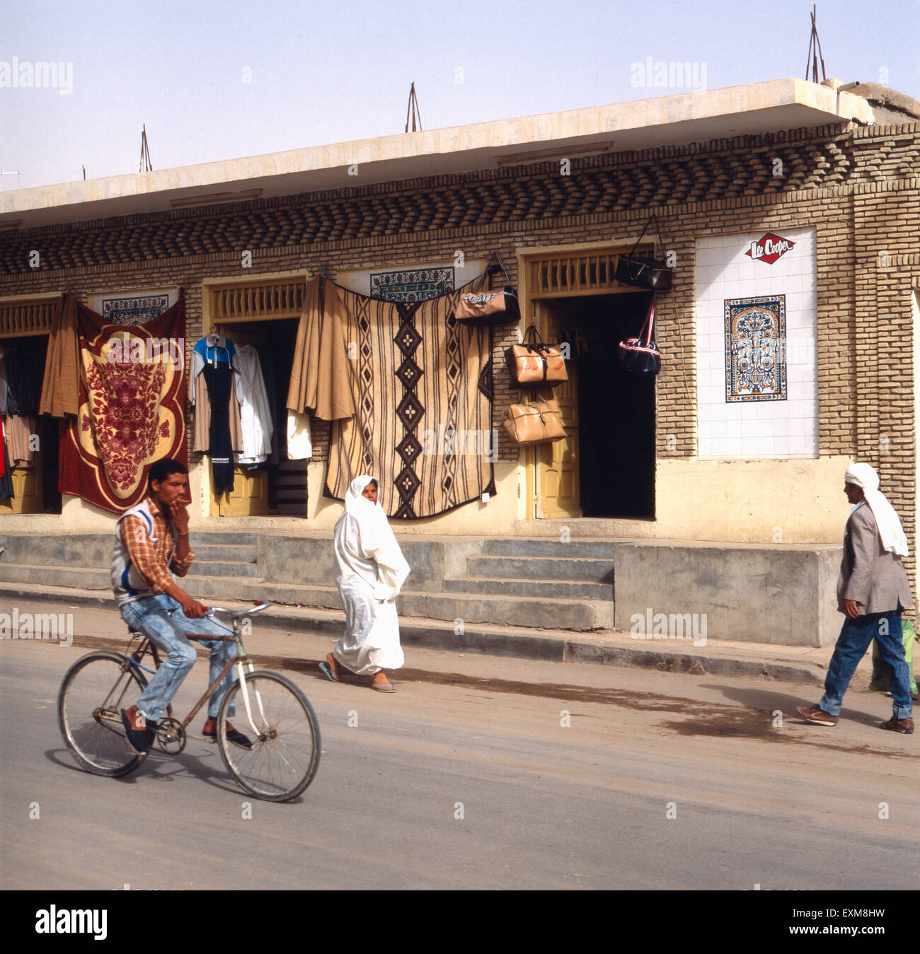 Gouvernement tauzar hi-res stock photography and images - Alamy