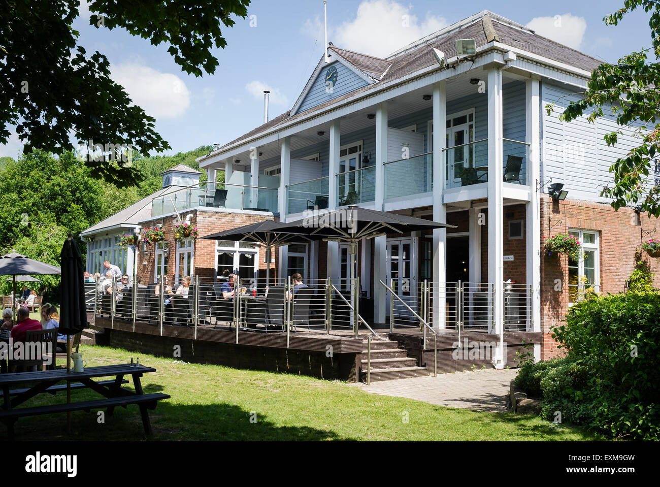 The Boathouse riverside inn with rooms to let in Bath Somerset UK Stock ...