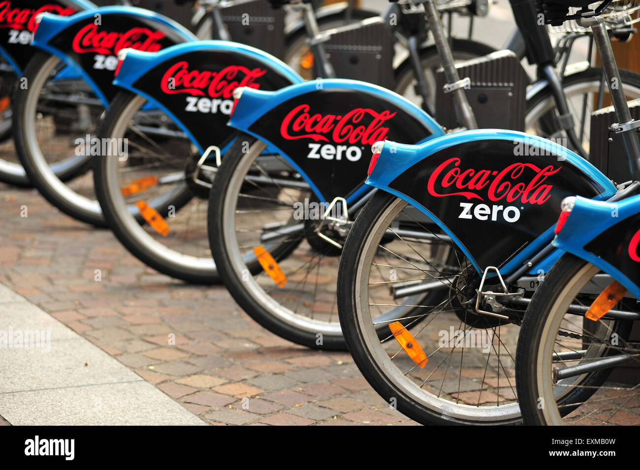 Coca cola sponsorship hi-res stock photography and images - Alamy
