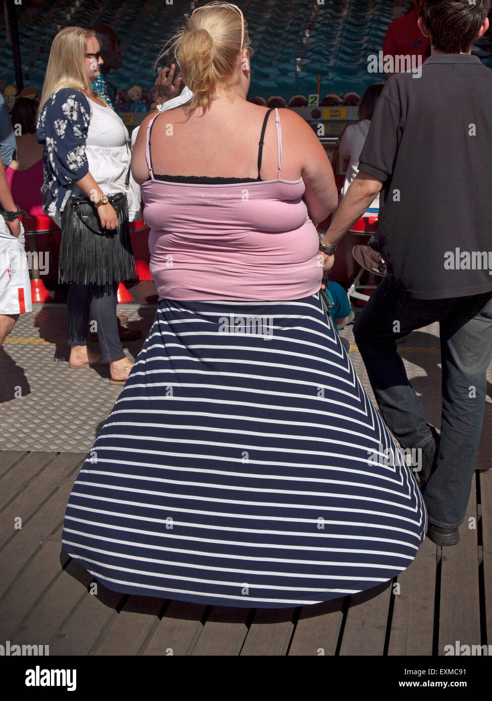 Fat fold hi-res stock photography and images - Alamy