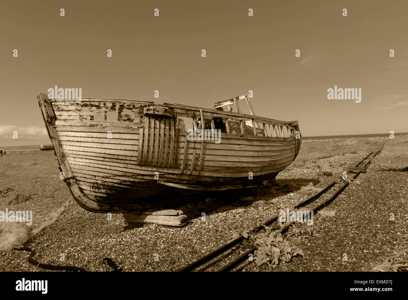 Decaying remains of an old fishing boat Stock Photo - Alamy