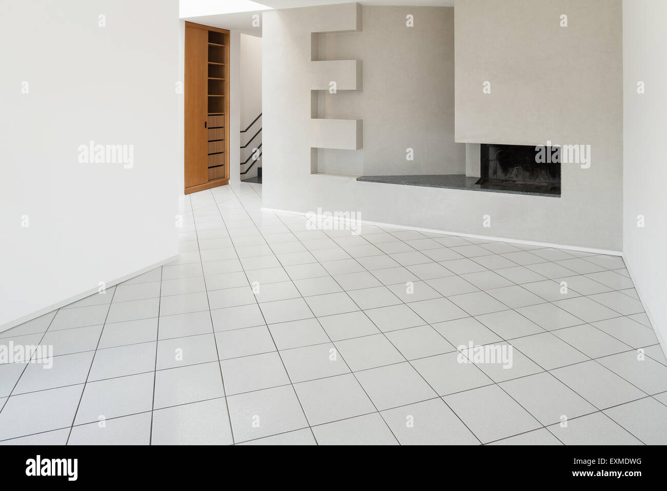 Architecture, Interiors of empty apartment, room with fireplace Stock ...