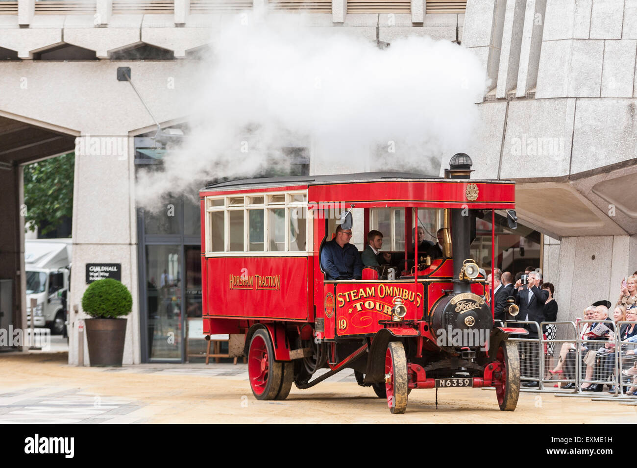 Steam omnibus hi-res stock photography and images - Alamy