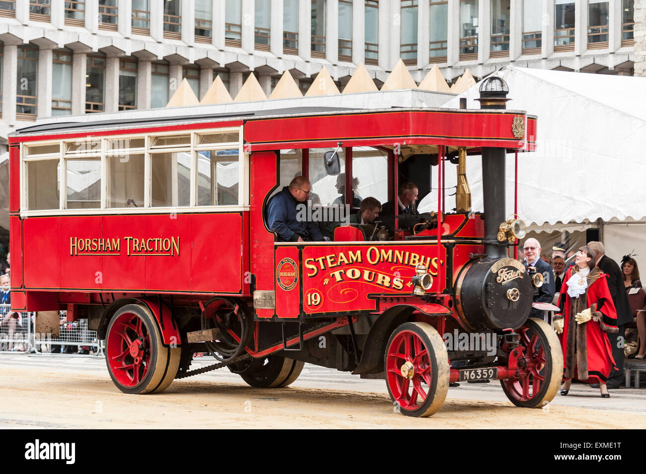 London, UK. 15 July 2015. A Foden steam-omnibus arrives in Guildhall ...