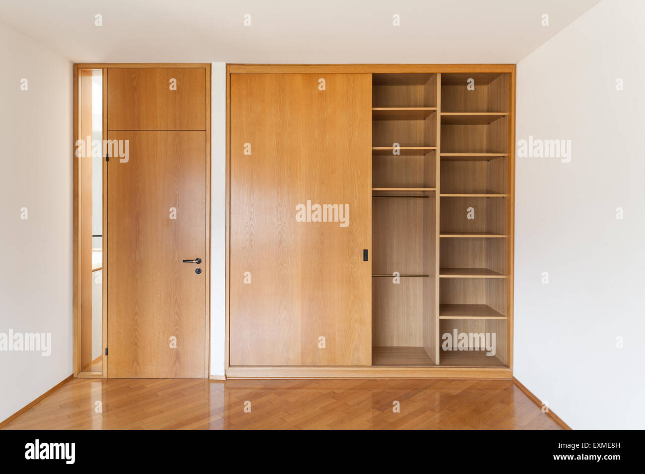 Architecture, Interiors of empty apartment, room with wardrobes Stock ...