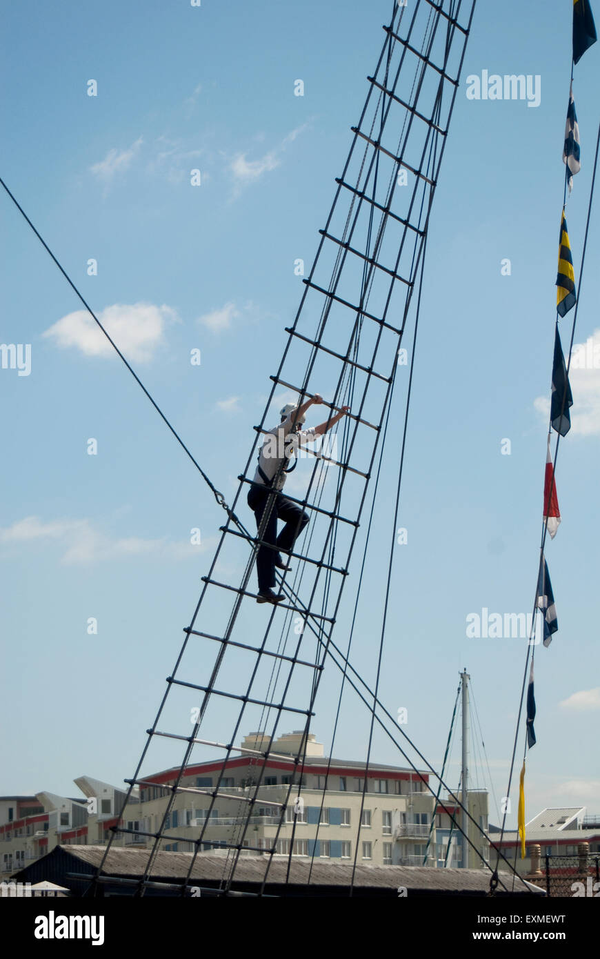 Climbing ship High Resolution Stock Photography and Images - Alamy