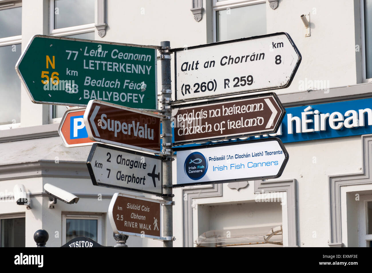 Signpost in An Clochán Liath, Dungloe or Dunglow a Gaeltacht town in ...
