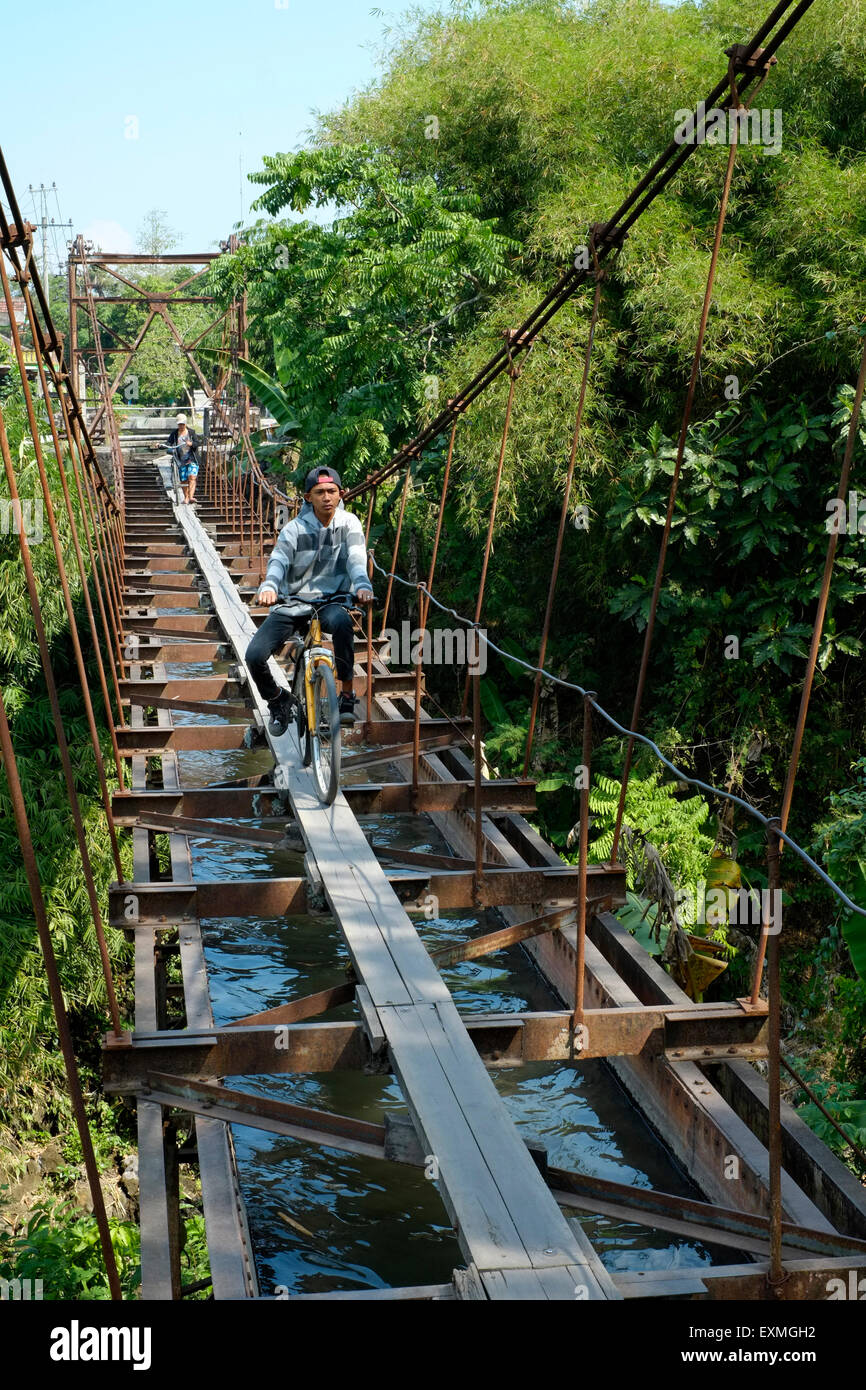 Bridge Over Ravine High Resolution Stock Photography and Images - Alamy