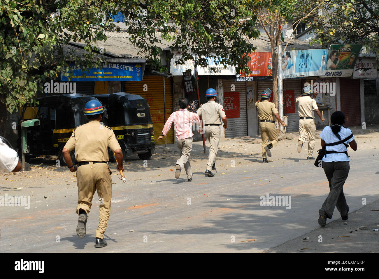 Lathi charge hi-res stock photography and images - Alamy