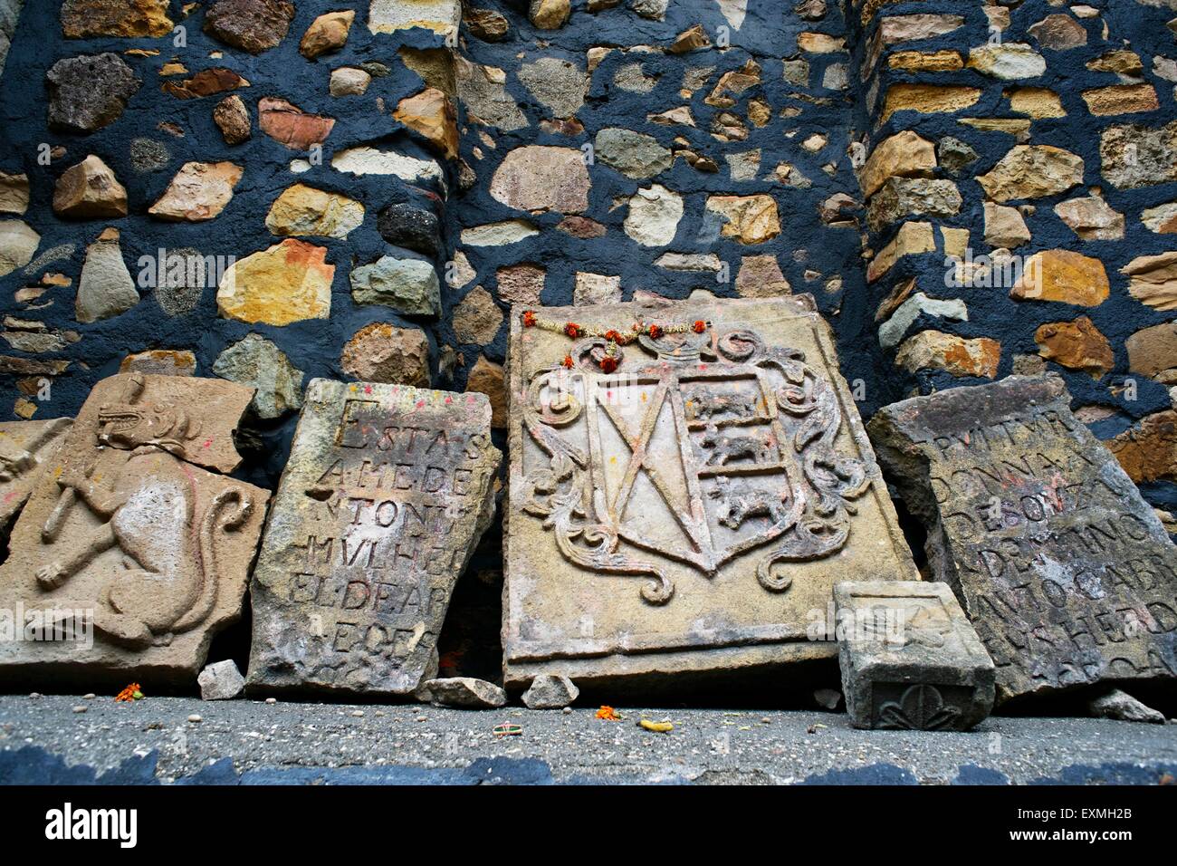 Historical symbols hi-res stock photography and images - Alamy