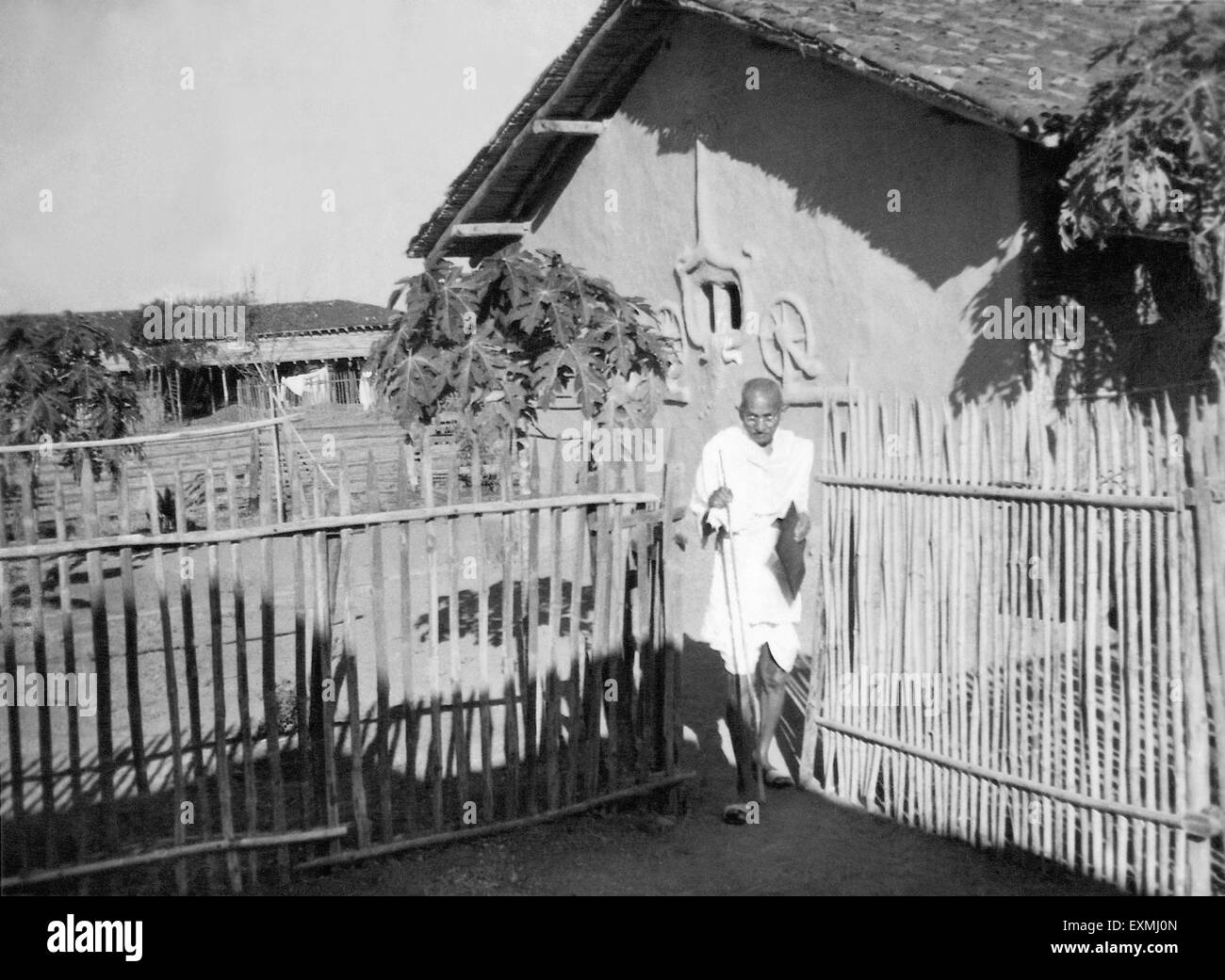 Sevagram ashram hi-res stock photography and images - Alamy