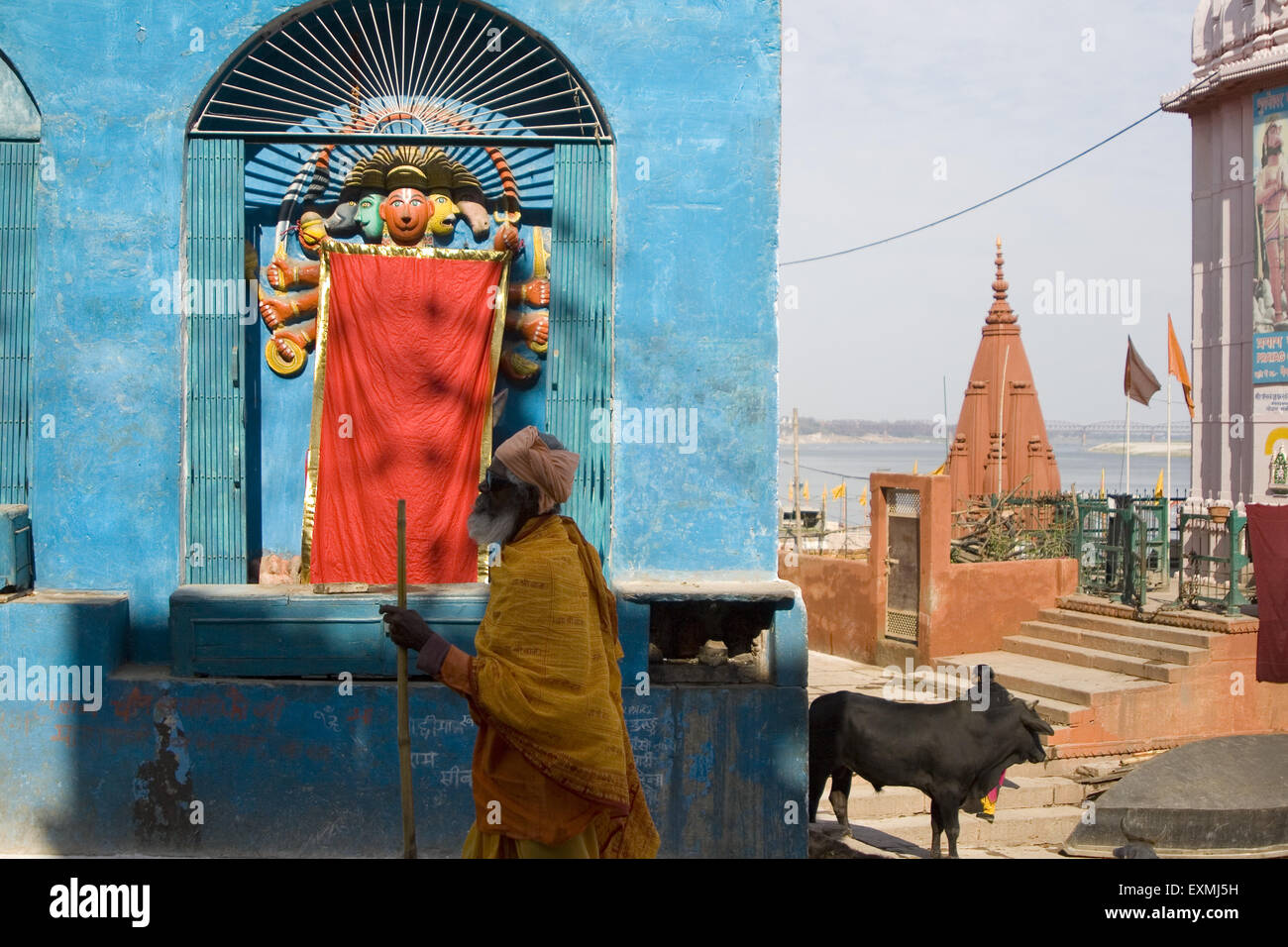 Red god hi-res stock photography and images - Alamy