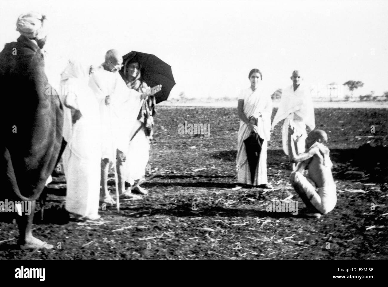 Mahatma Gandhi talking with Parchure Shastri at Sevagram Ashram ; 1941 ...