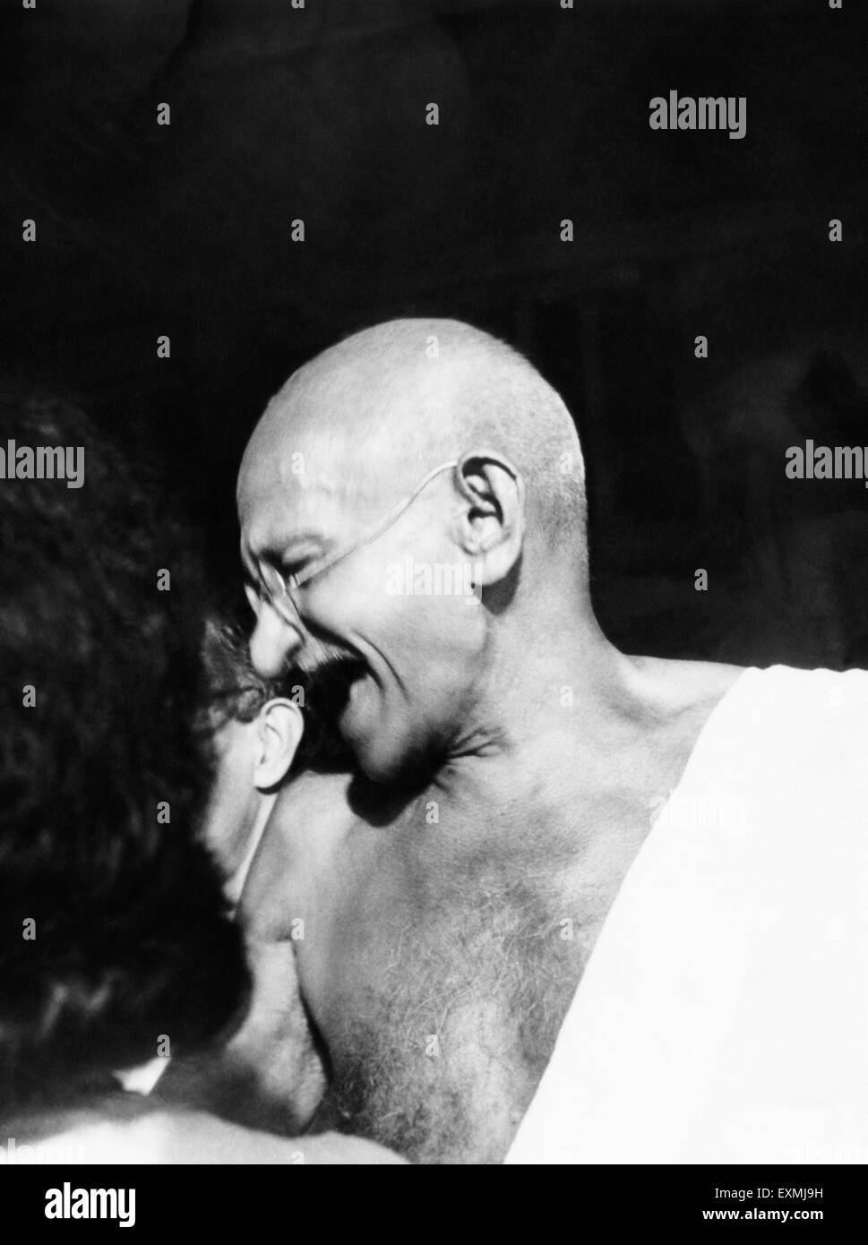 Hearty laugh hi-res stock photography and images - Alamy