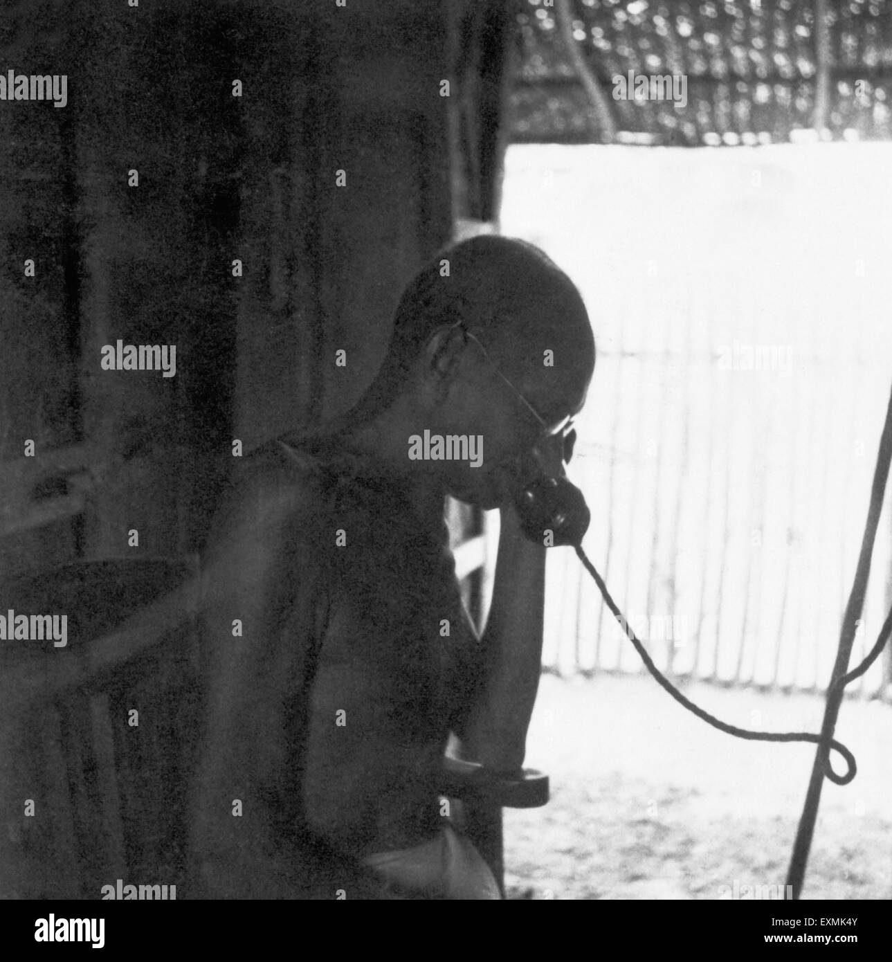 Mahatma gandhi at sevagram ashram hi-res stock photography and images ...