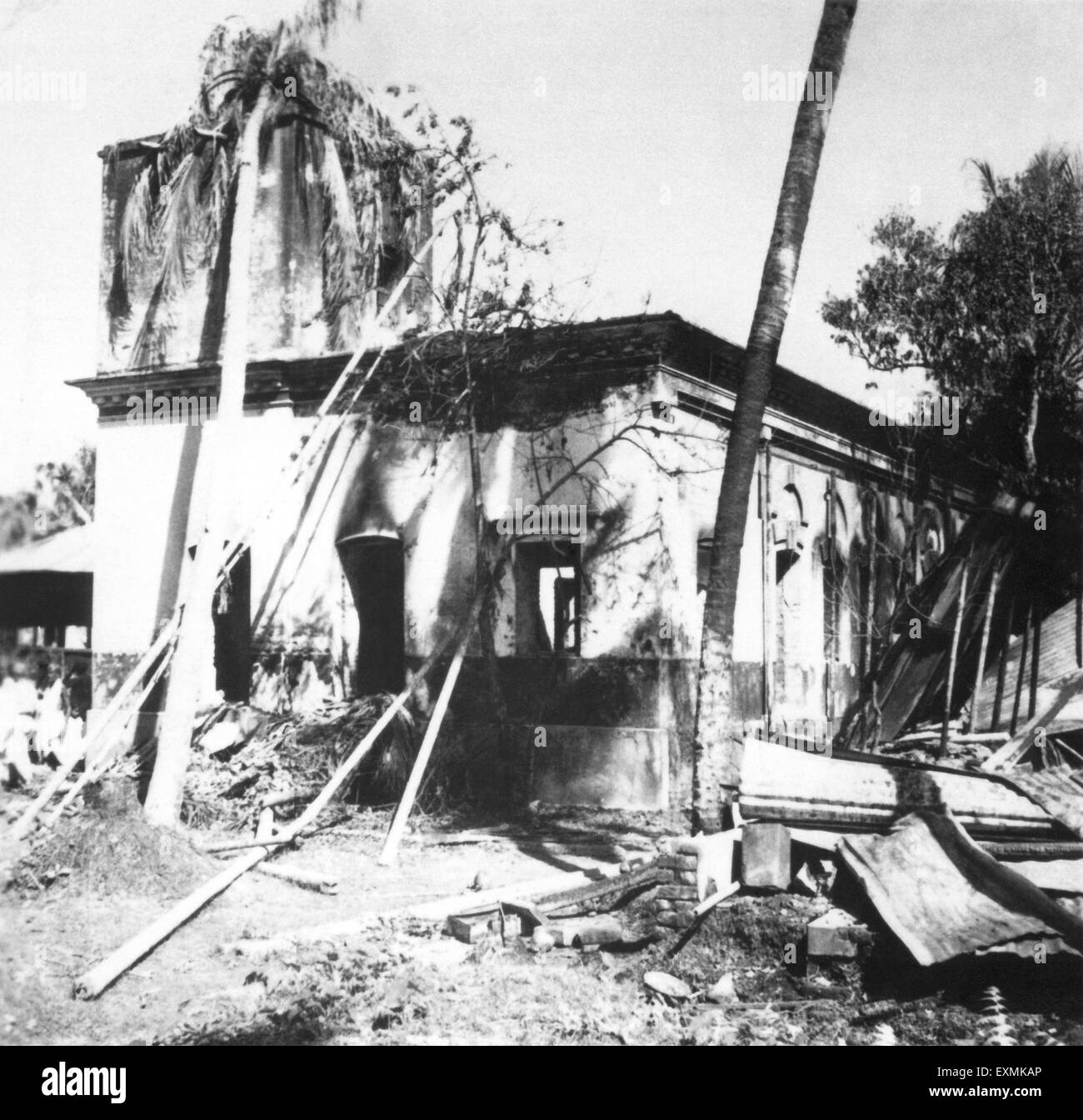 Hindu Muslim riots damage, Noakhali, Bhulua, Chittagong, Bengal ...