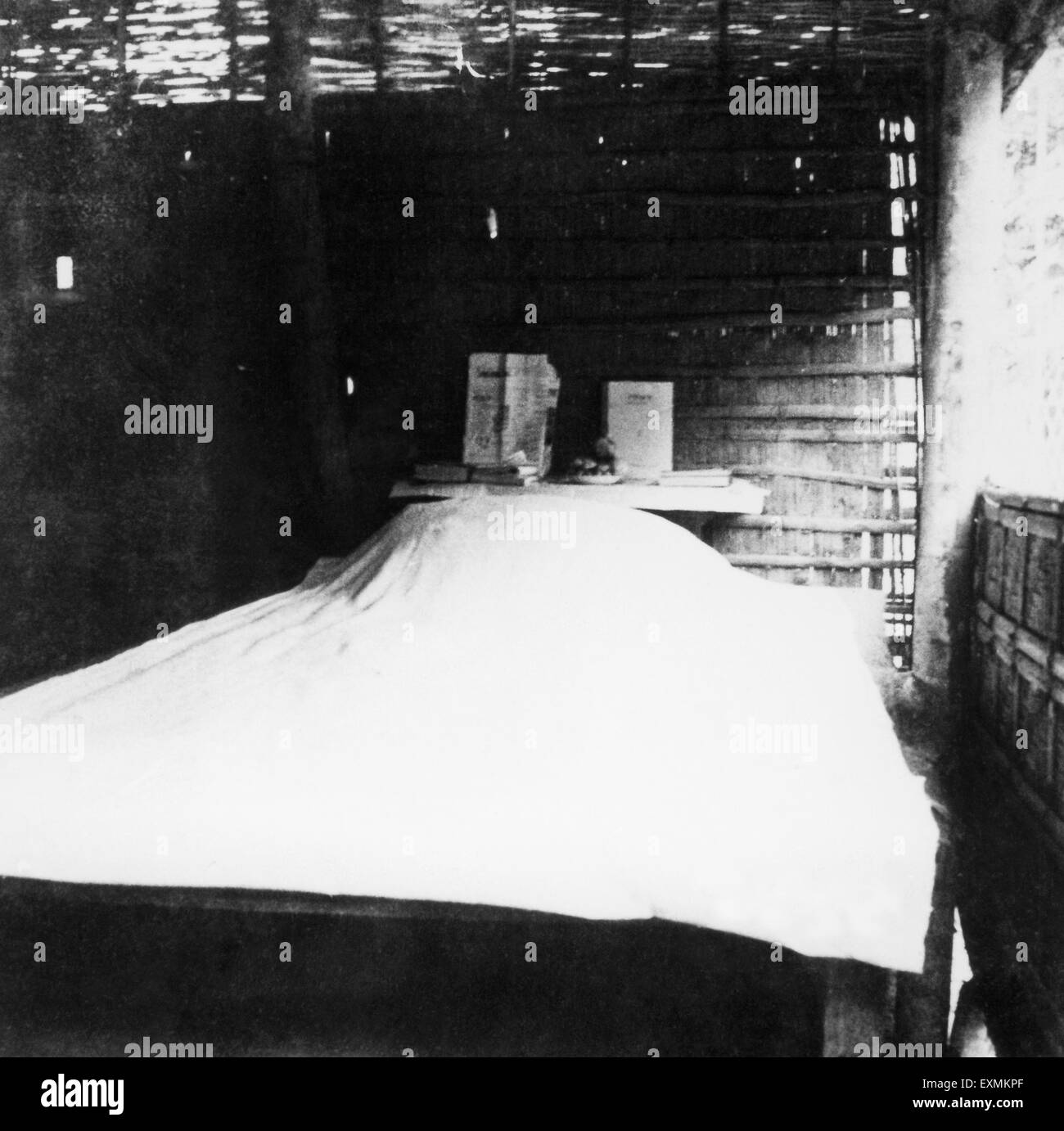 Mahatma gandhis bed hut hi-res stock photography and images - Alamy