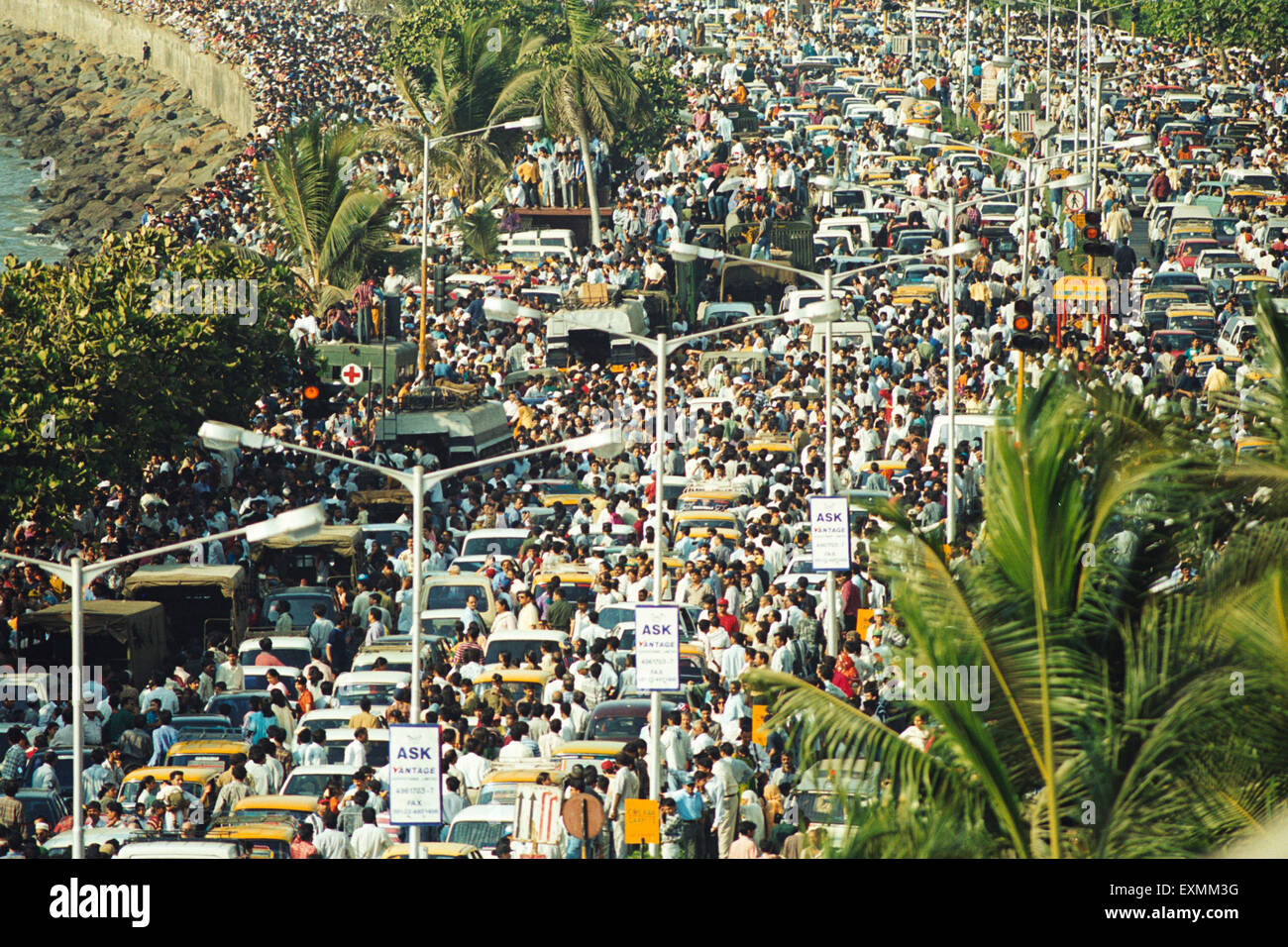 Traffic people crowd cars lights marine drive bombay mumbai india Stock ...